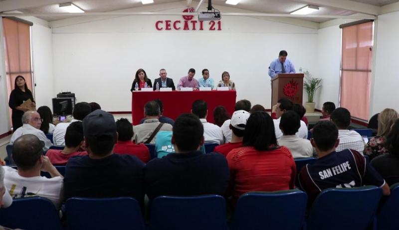 Enlazan cámaras de preparatoria al C4 de Mexicali.