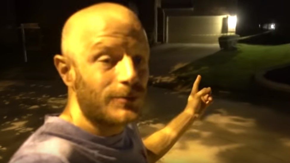 Facundo se infiltra a la casa de Javier Duarte y por poco no la cuenta