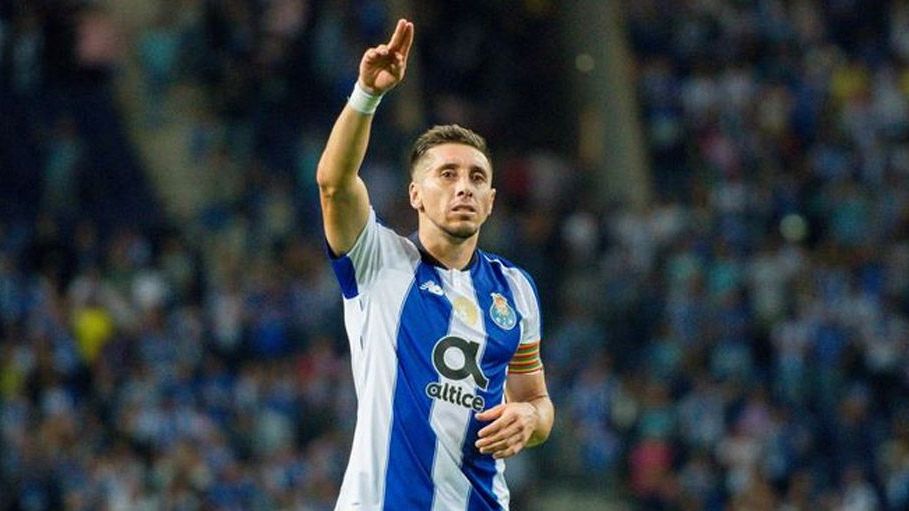 Héctor Herrera anota en goleada del Porto