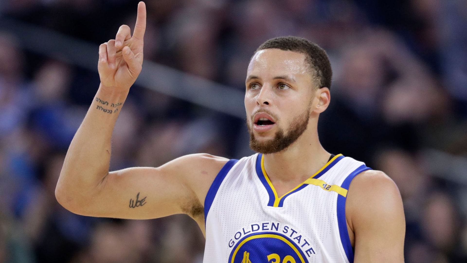 Stephen Curry duda que el hombre llegó a la Luna y la NASA ya respondió