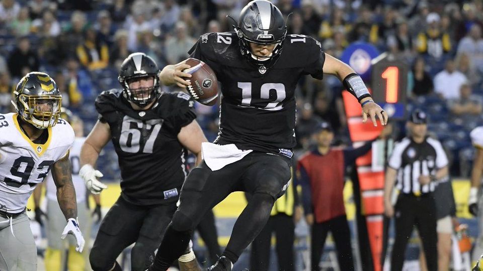 Nick Novak regresa a San Diego y da triunfo al Iron