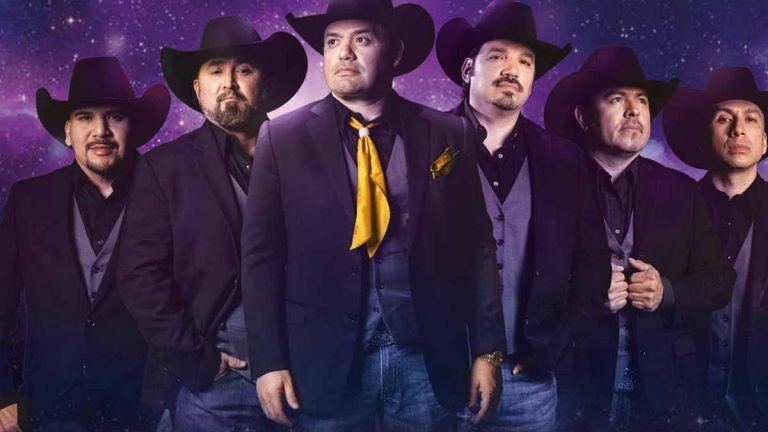 Cinco integrantes de Intocable dan positivo a Covid-19