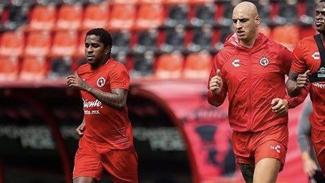 Miller Bolaños y Ariel Nahuelpán habrían sido separados del plantel de ...