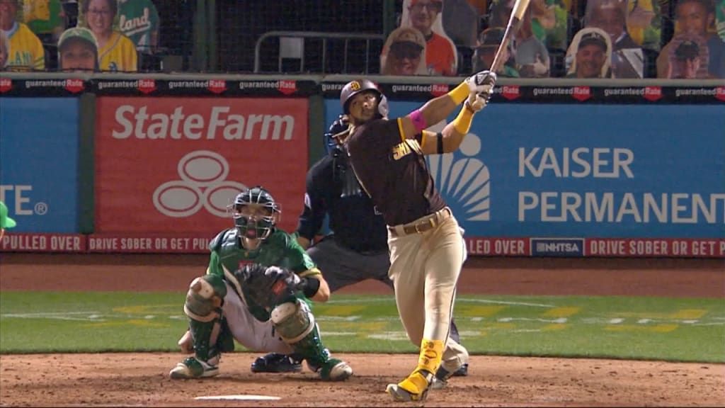 Tatis Jr., Machado y el prospecto Campusano la sacan del parque en victoria