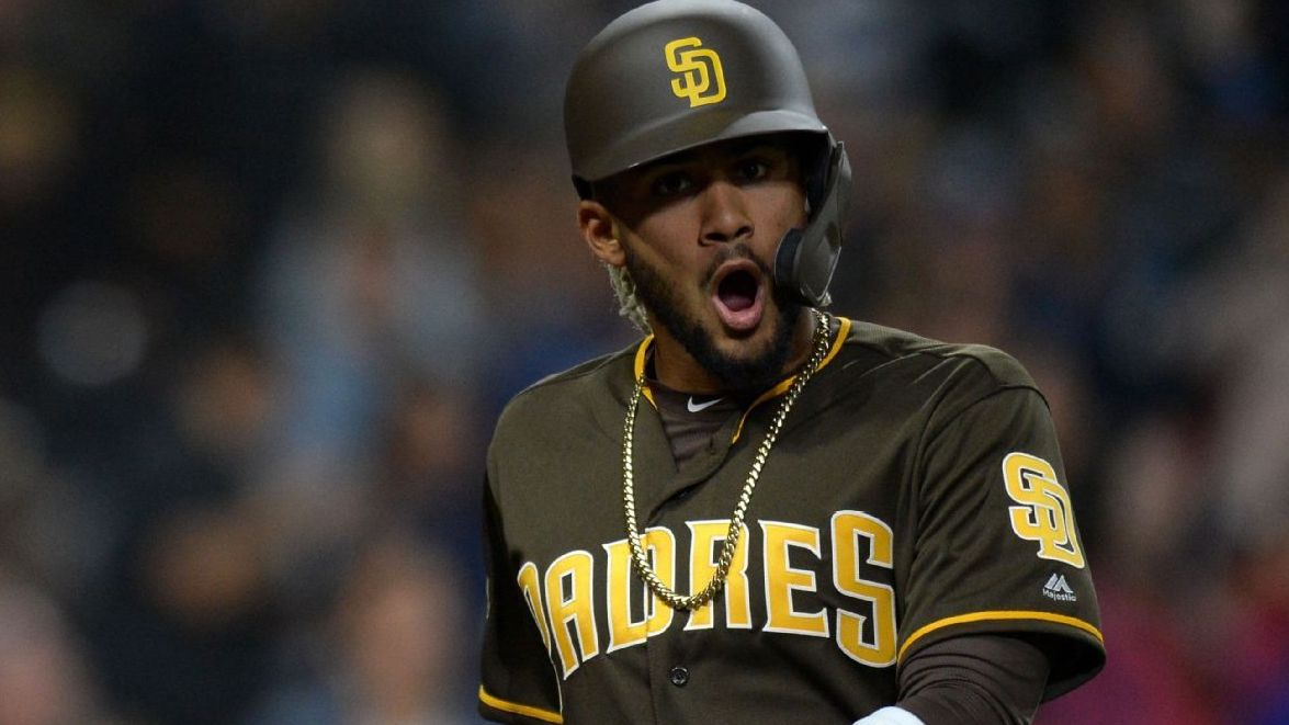 VIDEO: Tatis Jr. es un maestro del, ¿baloncesto?