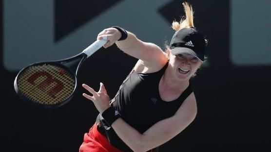 Con ocho dedos en las manos clasifica al Abierto de Australia