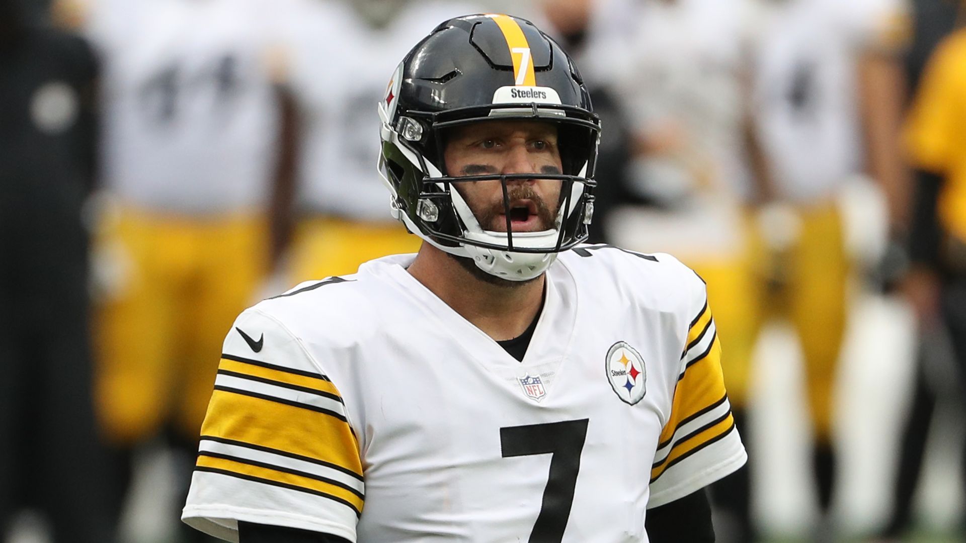 Roethlisberger acepta reestructurar su contrato con los Steelers