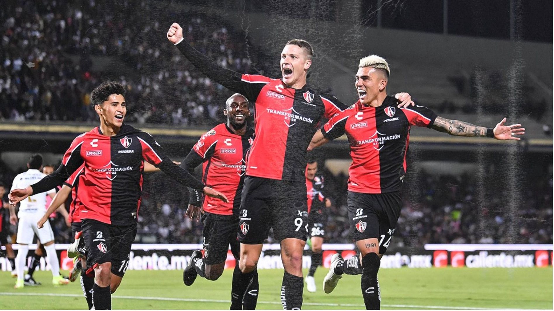 Atlas sale con ventaja sobre Pumas en la semifinal de ida del Apertura 2021