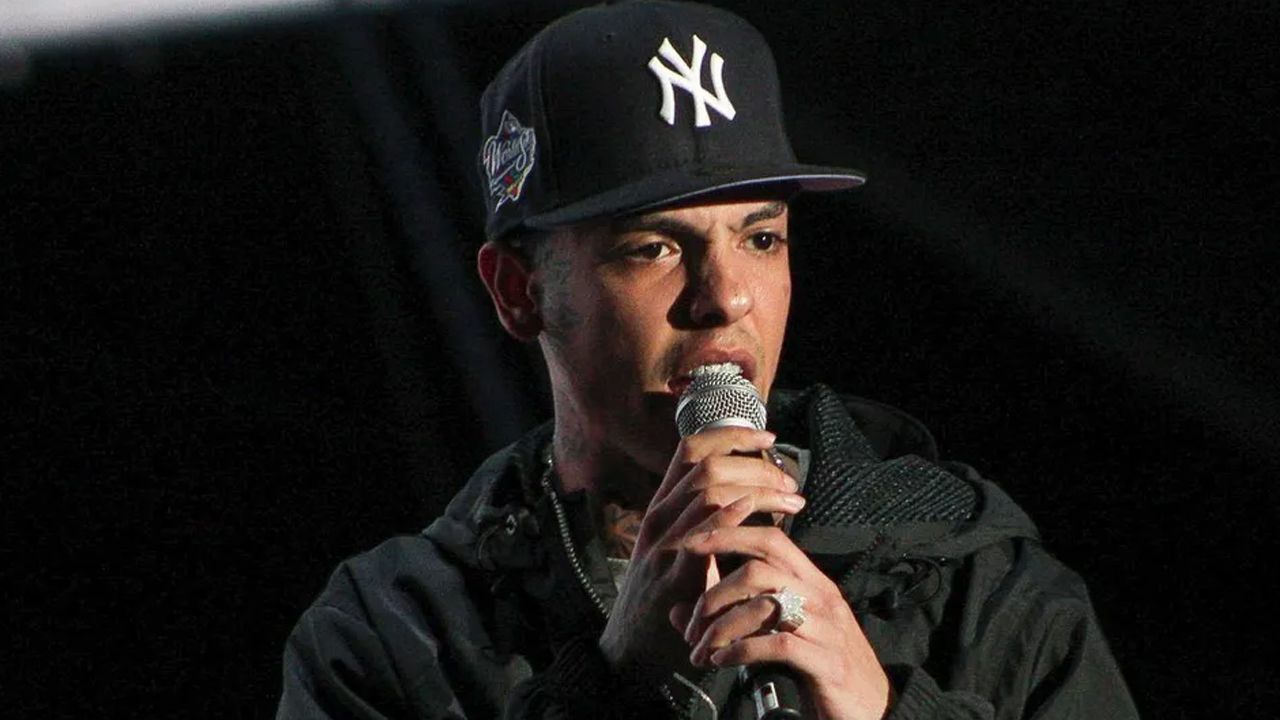 Natanael Cano confiesa que "a veces me canso de hacer música"