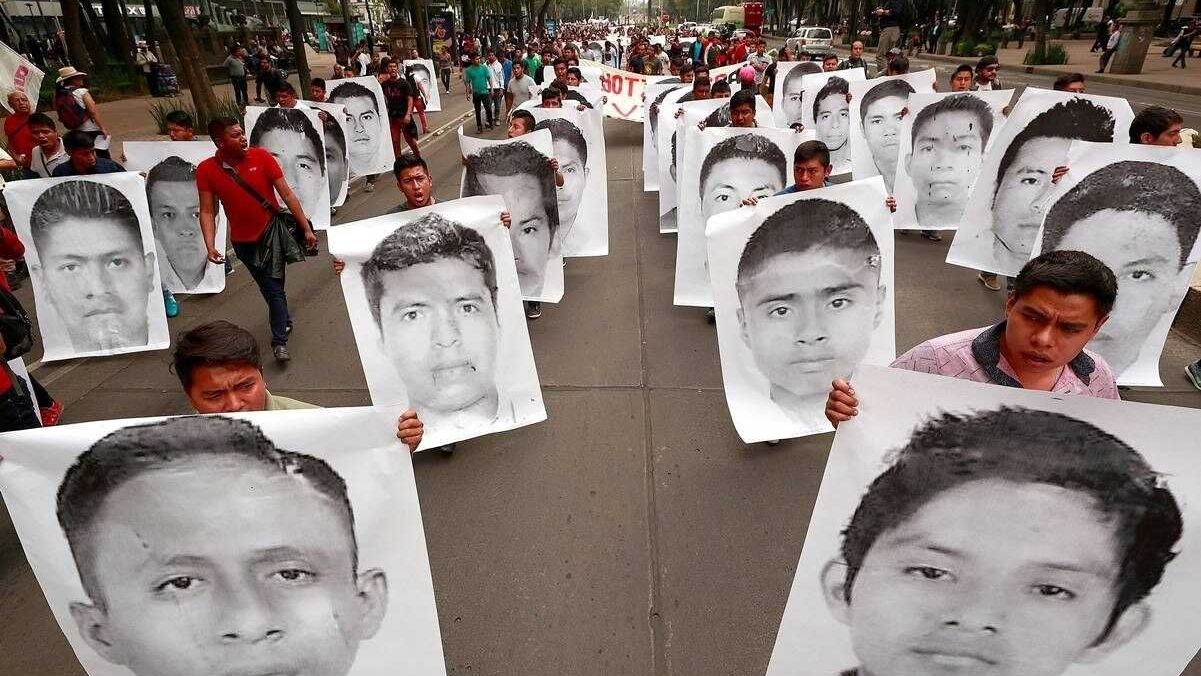 Detienen al general José Rodríguez Pérez por desaparición de los 43 ...