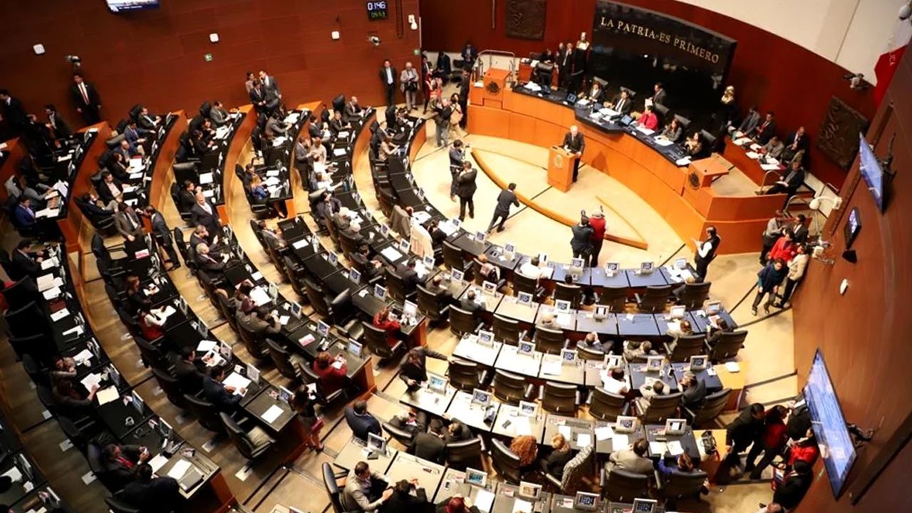 Senado acuerda partir "de cero" para nuevo dictamen sobre Fuerzas Armadas