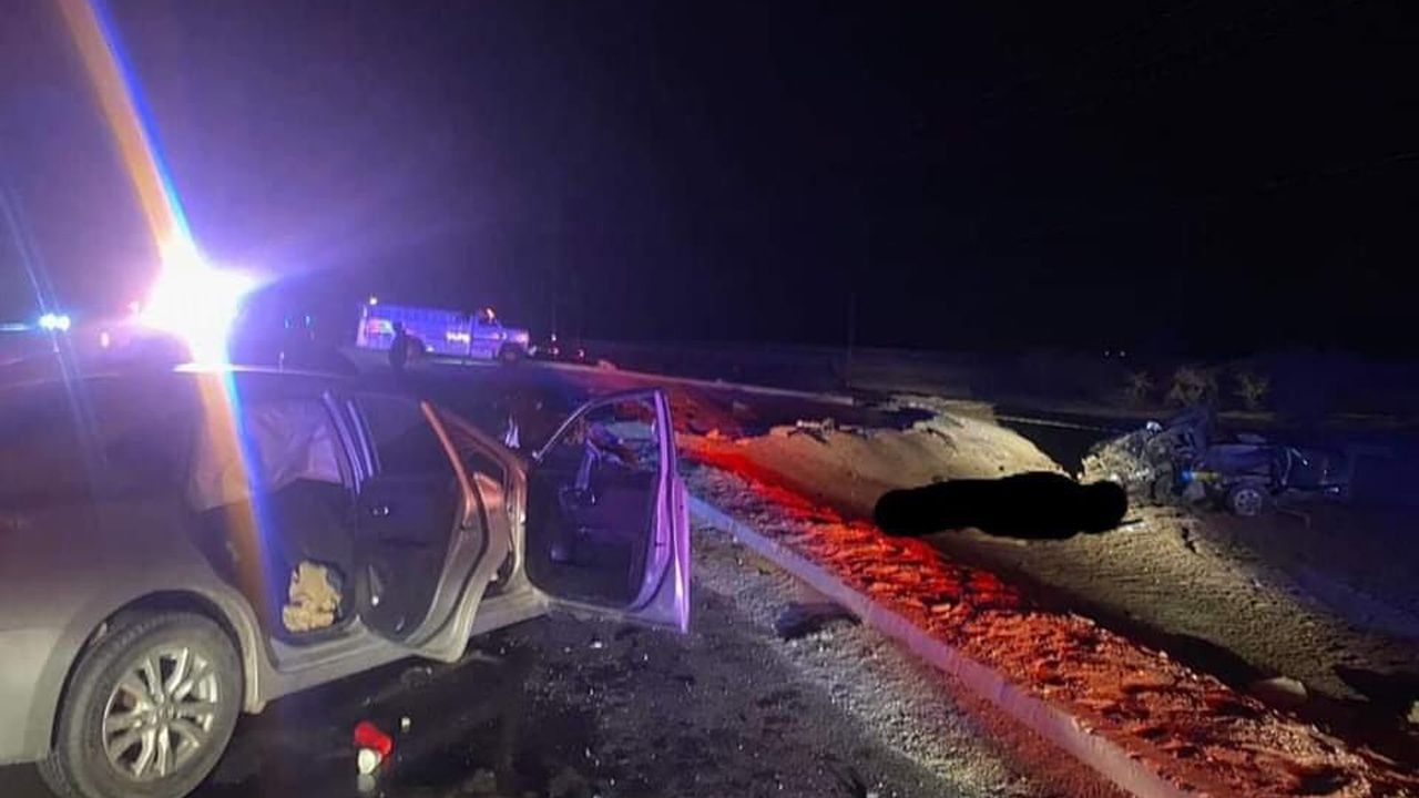 Bebé de once meses sobrevive a choque de frente en el Valle de Mexicali